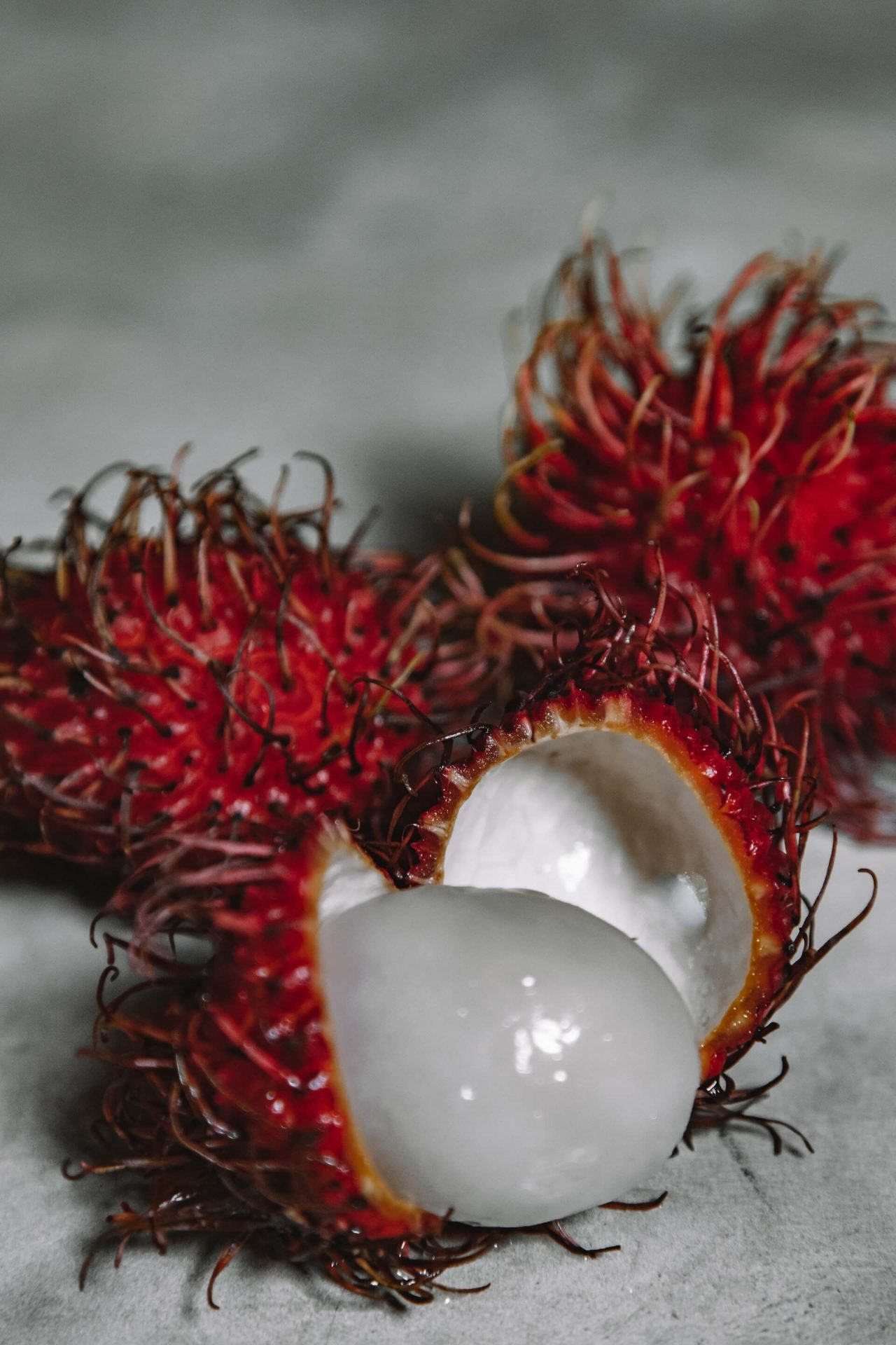 What Does Lychee Fruit Taste Like? A Guide to Lychee! - Food Shark Marfa